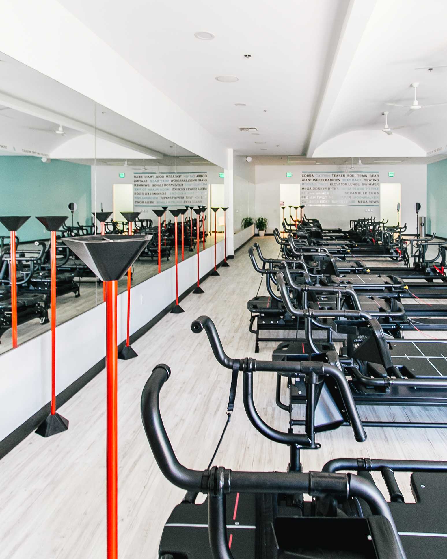 movements GIFs - Find & Share on GIPHY