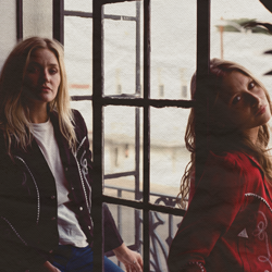 a touch of the beat gets you up on your feet... GIFs on GIPHY - Be Animated