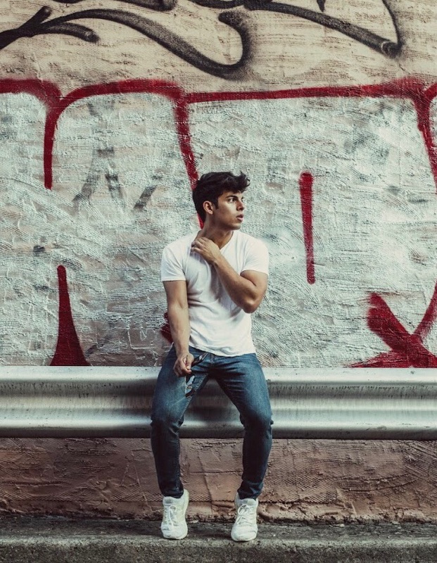 Joe Laresca GIFs on GIPHY - Be Animated