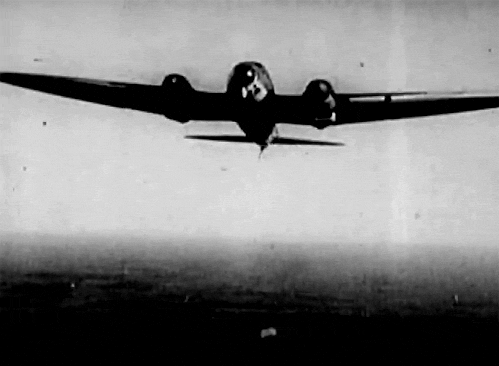 World War 1 Flying Ace GIFs - Find & Share on GIPHY