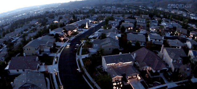 The Neighbourhood GIFs - Find & Share on GIPHY