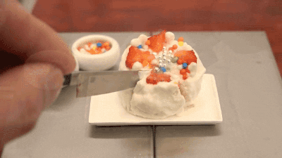 Cake Kitchen GIF - Find & Share on GIPHY