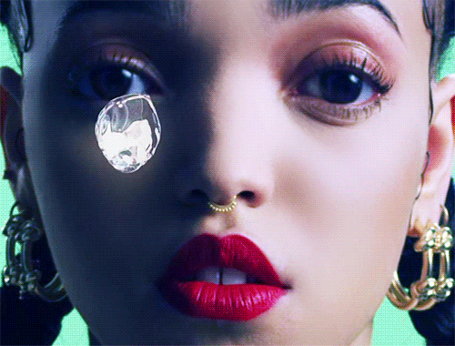 Fka Twigs Crying Find And Share On Giphy