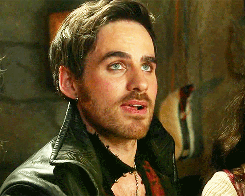 Killian Jones Smiling Gif MRW Watching S5 Ep21 Of Once Upon A Time