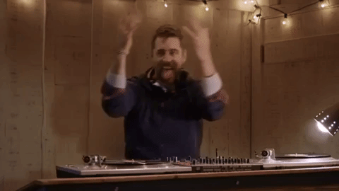 Packers getting booed off the field at the half down 17-0 to The Bears ...