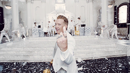 Queens of the Stone Age GIF - Find & Share on GIPHY