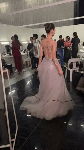 Star Award Pose GIF by Mediacorp - Find & Share on GIPHY