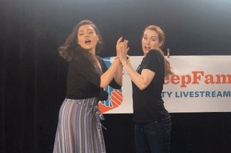 Felicia Day Dancing GIF - Find & Share on GIPHY
