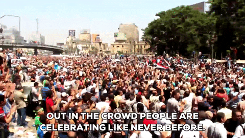 Crowded People GIFs - Find & Share on GIPHY