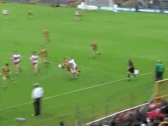 Fair tackle in Gaelic football : r/sports