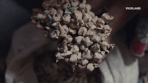 Weed Smoking GIF by WEEDIQUETTE - Find & Share on GIPHY