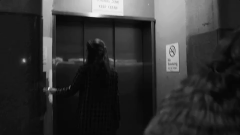 Sideline GIF by NIIA - Find & Share on GIPHY