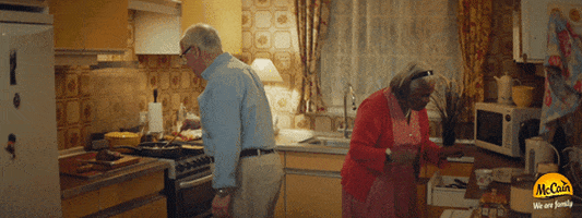 Sunday Dinner GIFs - Find & Share on GIPHY