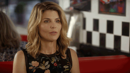 Lori Loughlin's Friends 'Don't Like' Husband Mossimo Giannulli ...