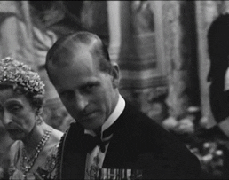 Queen Elizabeth Ii Gif Find Share On Giphy