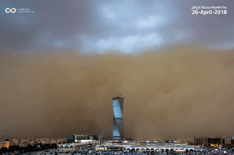 Sandstorm in Riyadh, Saudi Arabia. (26 April) : r/gifs