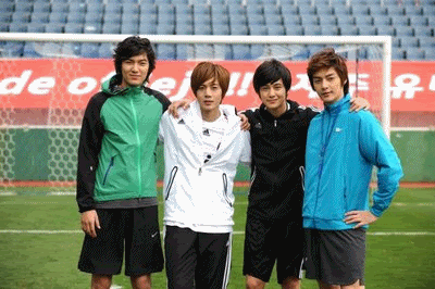 F4 GIF - Find & Share on GIPHY