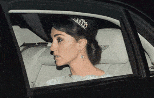 Kate Middleton GIFs - Find & Share on GIPHY