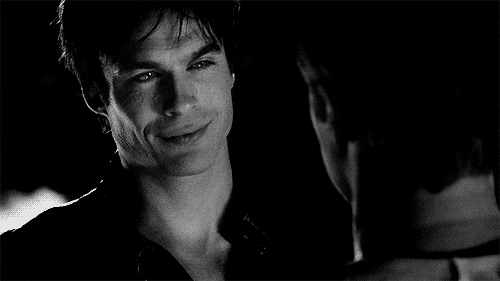 Vampire GIF - Find & Share on GIPHY