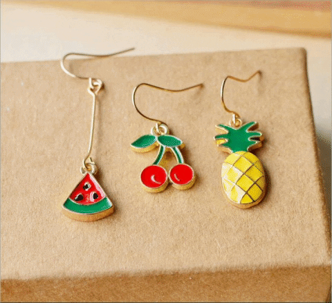 Accessories Yes GIF by Kudamono - Find & Share on GIPHY