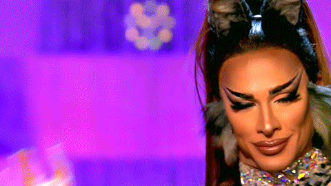 Queen Runway GIF by Drag Race España - Find & Share on GIPHY