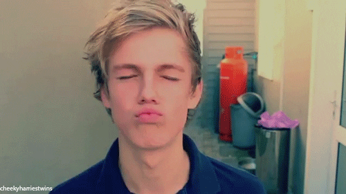 Caspar Lee Gifs