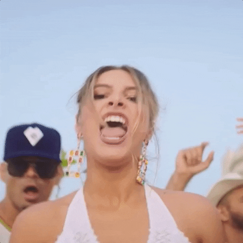 Volar GIF by Lele Pons - Find & Share on GIPHY