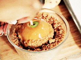 Caramel Apple GIFs - Find & Share on GIPHY