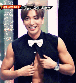 Abs GIFs - Find & Share on GIPHY