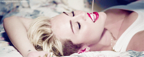 We Cant Stop Miley Cyrus Find And Share On Giphy