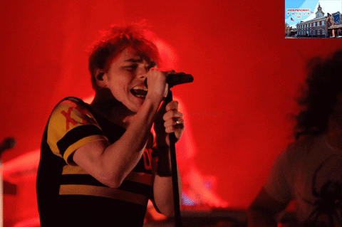 Singer GIF - Find & Share on GIPHY