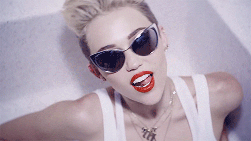 Miley Cyrus GIF - Find & Share on GIPHY