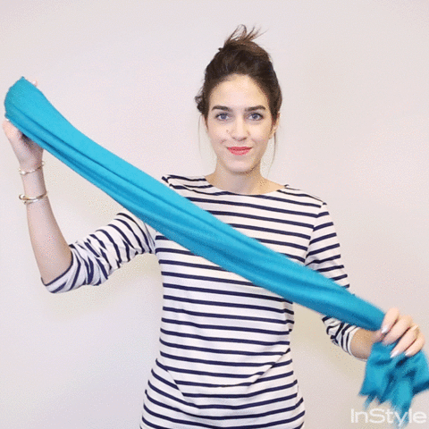 Scarf GIF - Find & Share on GIPHY