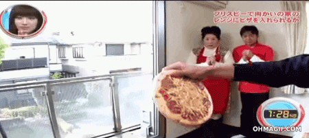 Pizza Throwing GIF - Find & Share on GIPHY