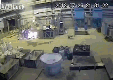Metal Exploding GIF - Find & Share on GIPHY