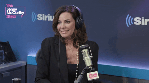 Face Do I Look Good By The Jenny Mccarthy Show Find And Share On Giphy