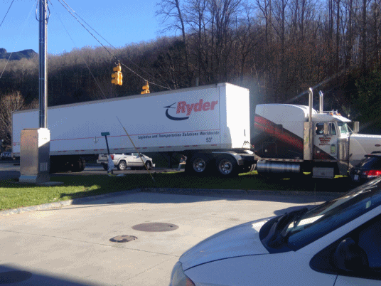 Trailer GIF - Find & Share on GIPHY