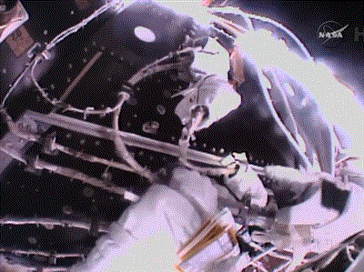 Astronauts GIF - Find & Share on GIPHY