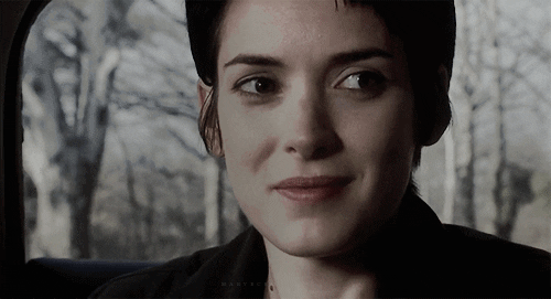 Winona Ryder 90s Find And Share On Giphy