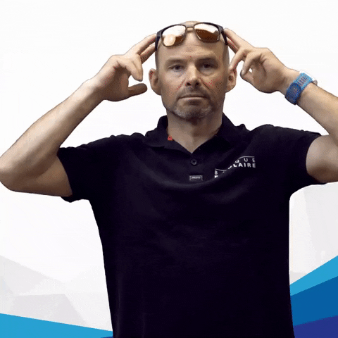 Le Roux Smile GIF by Voile Banque Populaire - Find & Share on GIPHY