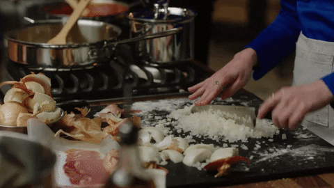 Chop Onion GIFs - Find & Share on GIPHY