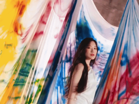 Shuhua Latata GIF by (G)I-DLE - Find & Share on GIPHY