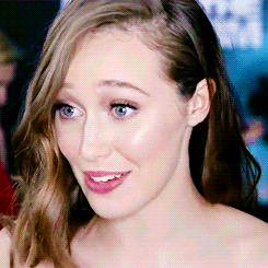 Alycia Debnam-Carey - Alycia | Gif ABC's #13: Knife, Laura, Marny ...