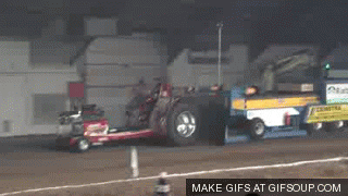 Animated Pulling Tractor