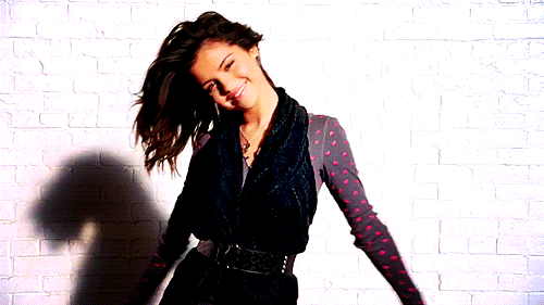 Singer GIF - Find & Share on GIPHY