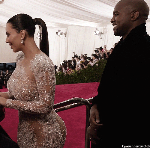 Kim Kardashian La Find And Share On Giphy
