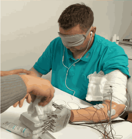 Prosthetics GIF - Find & Share on GIPHY