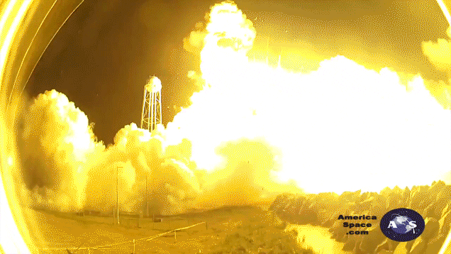 Rocket Footage GIF - Find & Share on GIPHY