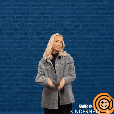 Lisa And Lena Love GIF by SWR Kindernetz - Find & Share on GIPHY