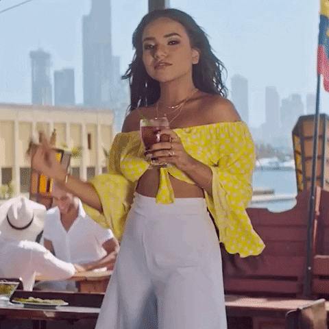 Volar GIF by Lele Pons - Find & Share on GIPHY